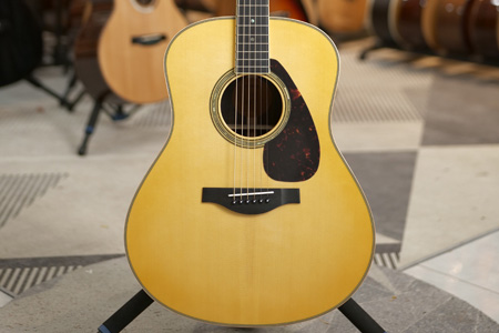 雅马哈LL16 二手99新准新琴 超高性价比-吉他汇